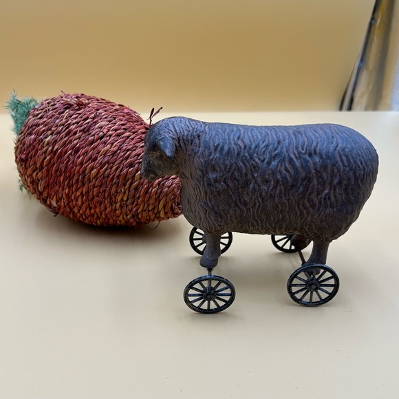 Vintage | Holiday | Sheep And Wicker Carrot Easter Decor Farmhouse ...